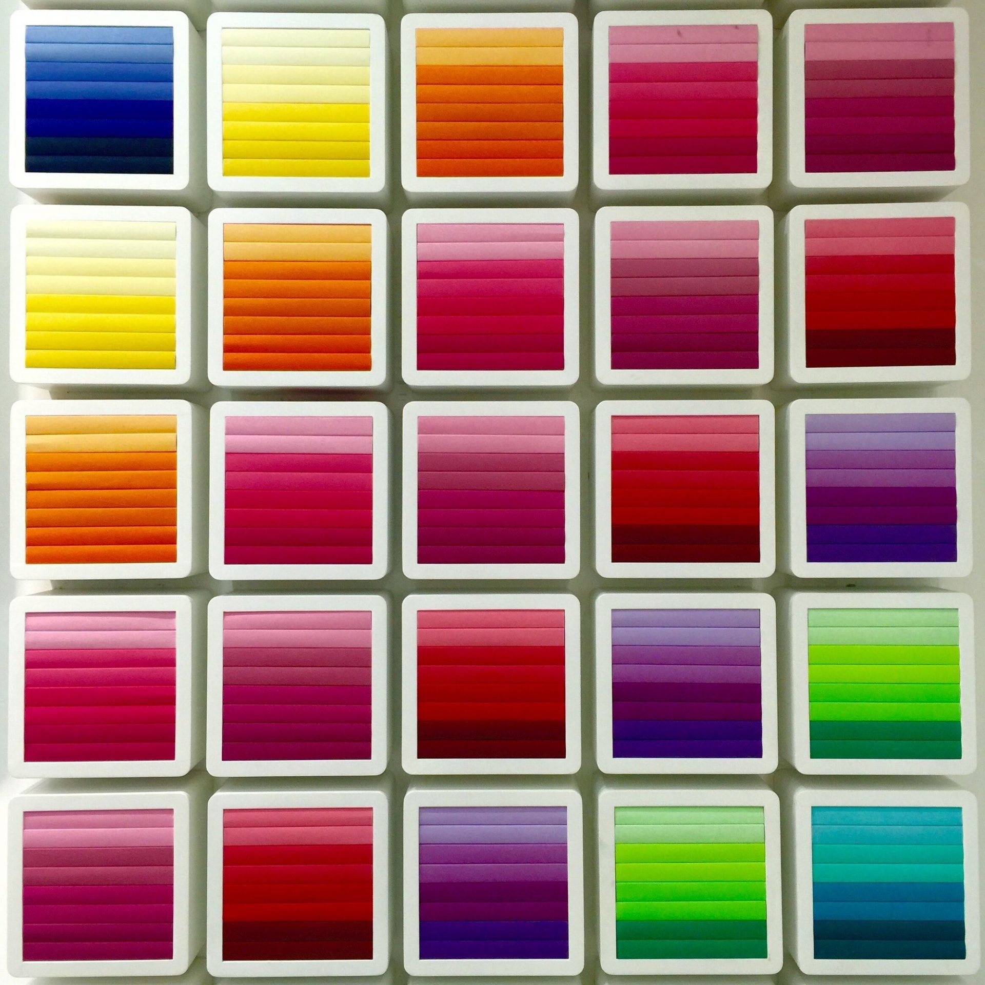 Diseño gráfico en Murcia • 【Praxis Comunicación】